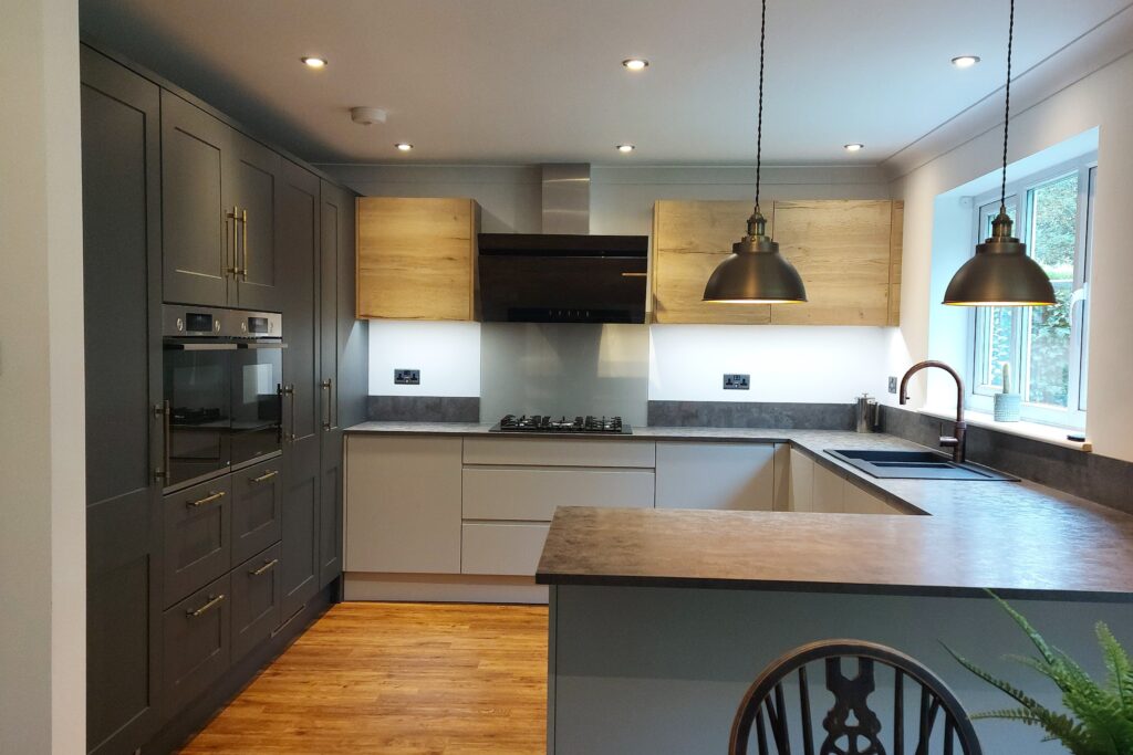 modern shaker and handleless kitchen - newrooms Kitchen Design Wymondham