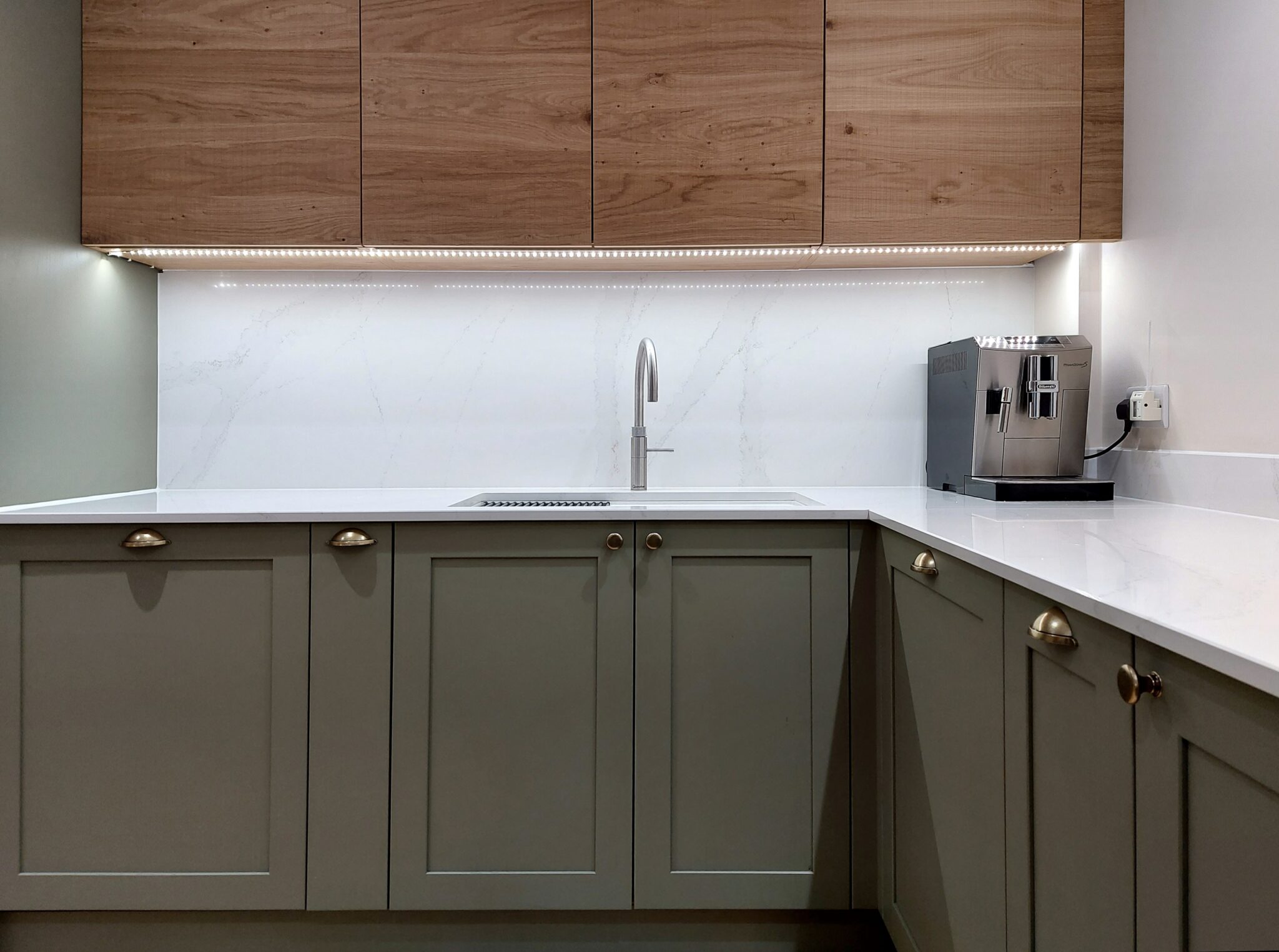 Cardamom Shaker Kitchen - newrooms Kitchen Design Wymondham